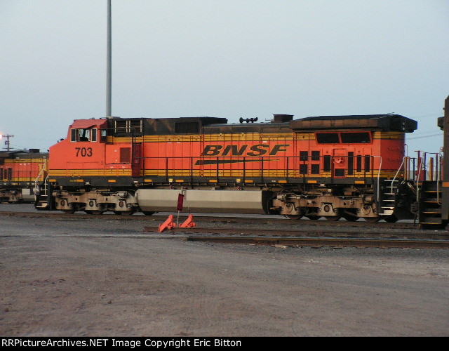 BNSF Dash 9 #703, my first Heritage III Dash 9